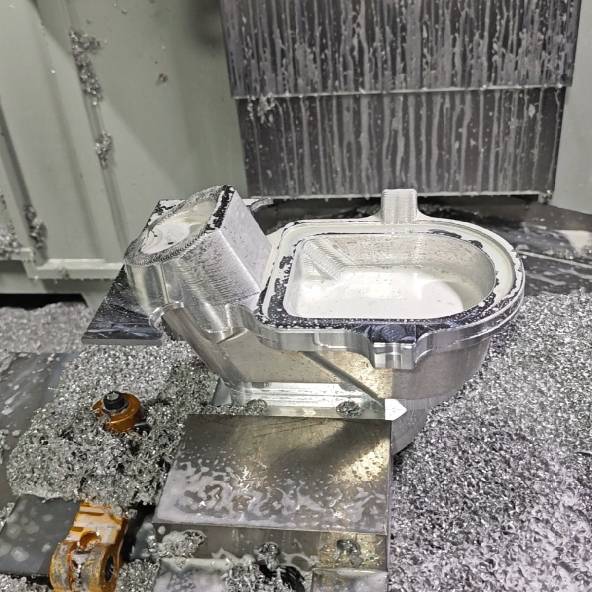 How To Choose The Right Type Of Metal | TiRapid Machining