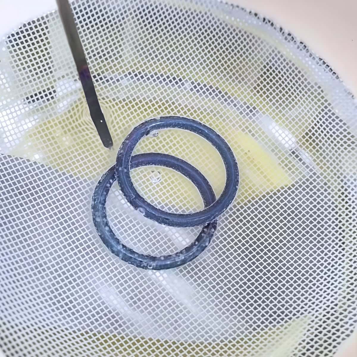 Titanium Anodizing Explained: Types, Process | TiRapid