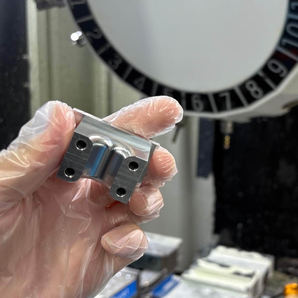 荒加工と仕上げ加工 | TiRapid